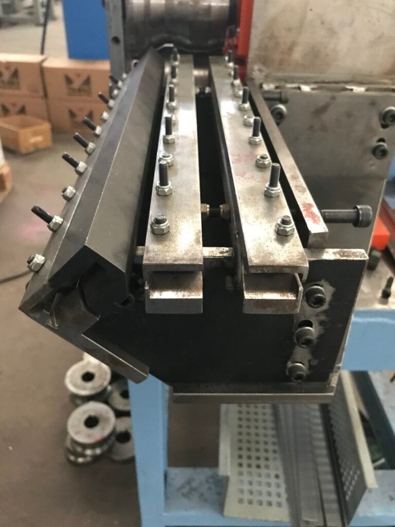 U/Z PROFİL ROLL FORMING MAKİNESİ – Roll Forming Makina